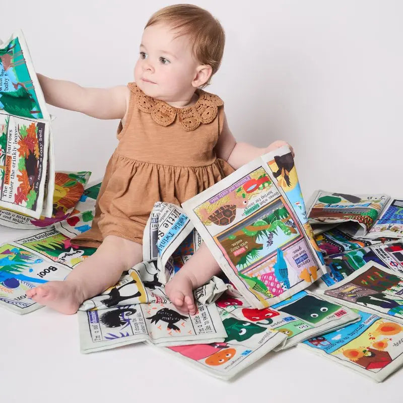 Jo and Nic’s Crinkly Cloth Books - Sensory Books for Babies – Mimitoys.ie